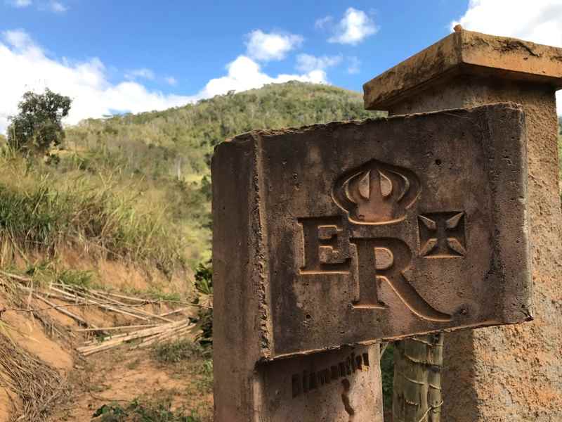 Secretário recebe selo da Estrada Real e agora tem carimbo oficial para ...